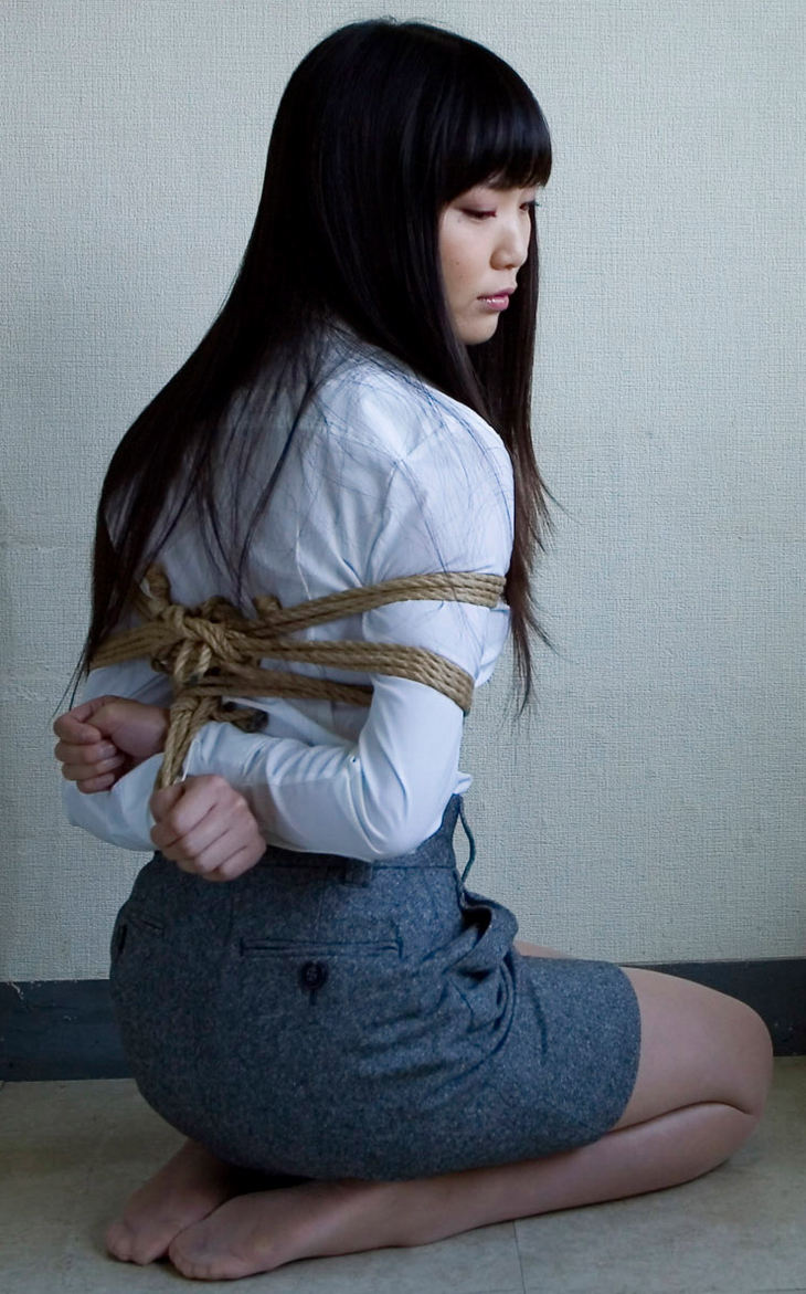 PICTURES - 2 - 緊縛美樂園 - udn相簿