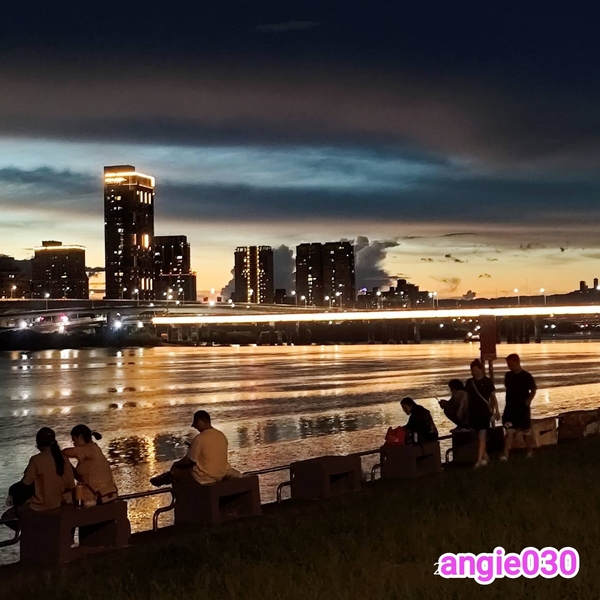 雲彩 - angie030 的網誌 - udn部落格