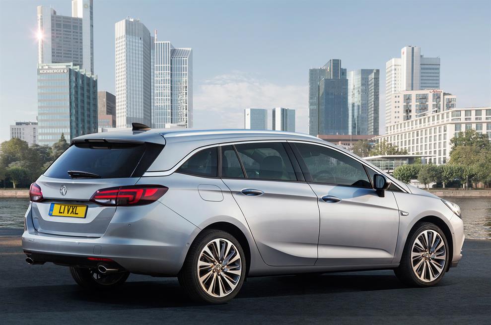 Opel Astra Sports Tourer (2016) - HSR123 的部落格 - udn部落格