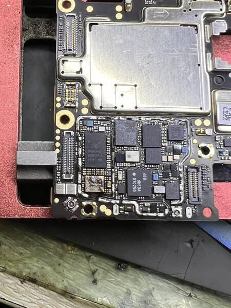 高雄手機維修機型：華為 Mate20 充電導致ic燒掉手機不開機 主機板維修-e機通手機現場維修 - 新聞報報 - udn部落格