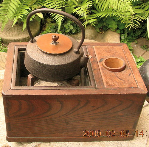 粉絲問：日本鐵壺和陶壺燒水的差異？ - 台灣茶訊tea520 的部落格 - udn部落格