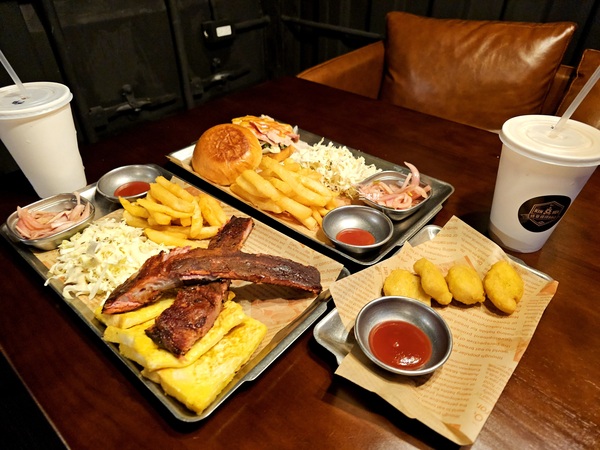 【金門‧金湖食記】燻章德烤BBQ~晚餐~營業時間、訂位電話、菜單價目表、公車及交通資訊 - visa520infinite 的部落格 - udn部落格